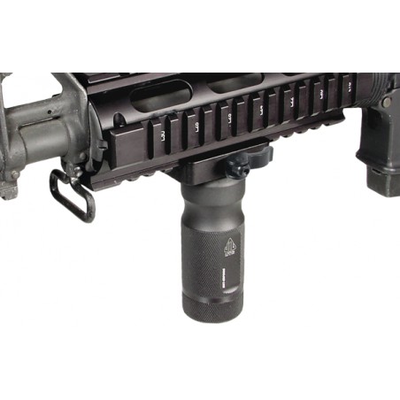 UTG 4.1" LowPro Combat Quick Release Metal Foregrip